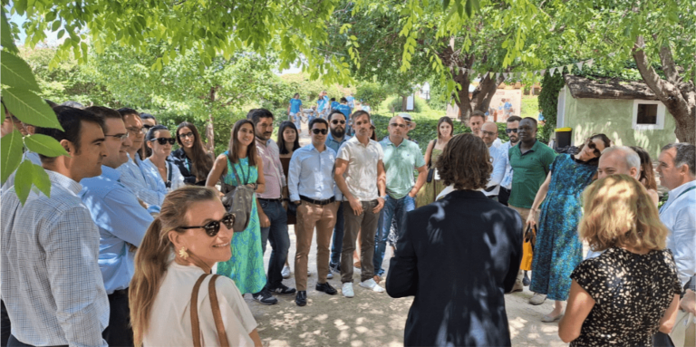 Pavilion Energy firma una alianza estratégica con Fundación A LA PAR ...